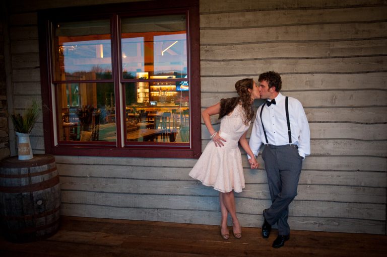 Rustic Wedding Cabin Cliffs Mountain Park