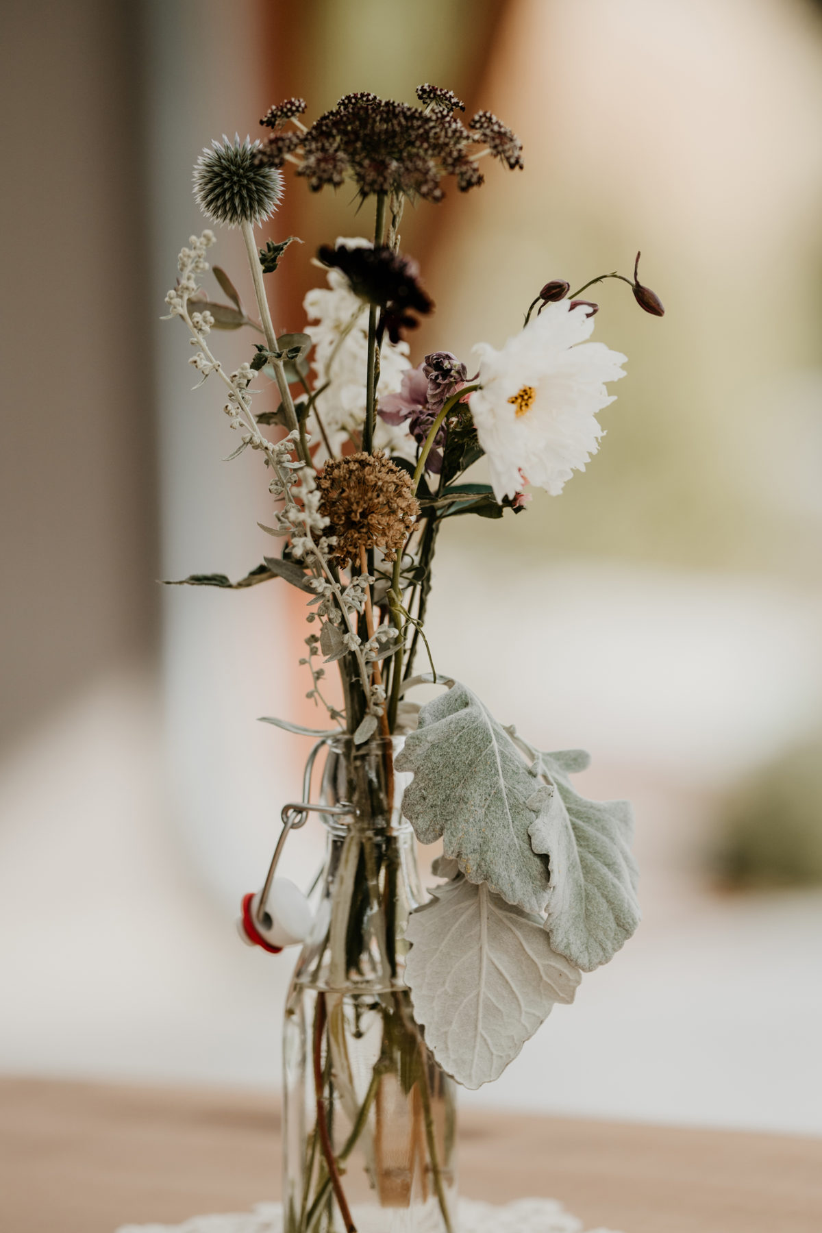Fall Mountain Wedding with Pretty Pastels - Storyboard Wedding