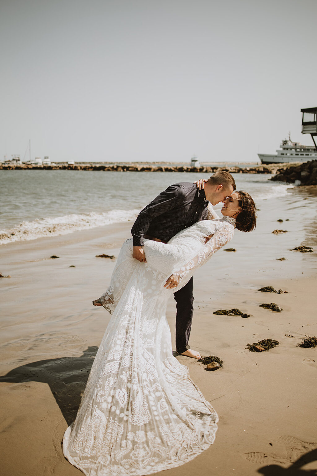 Block Island Surf Styled Shoot - Storyboard Wedding